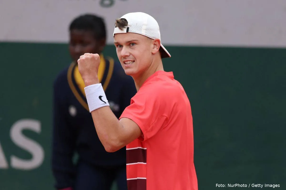 Officielt: Holger Rune skal deltage i nyt stjernespækket Grand Slam-format